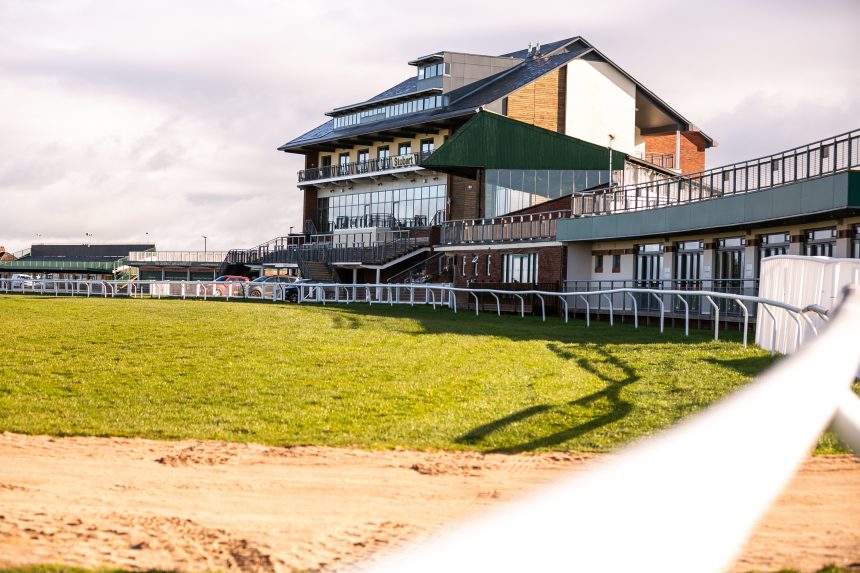 Cumbria Guide | You can bet on a great day at Carlisle races | Cumbria ...
