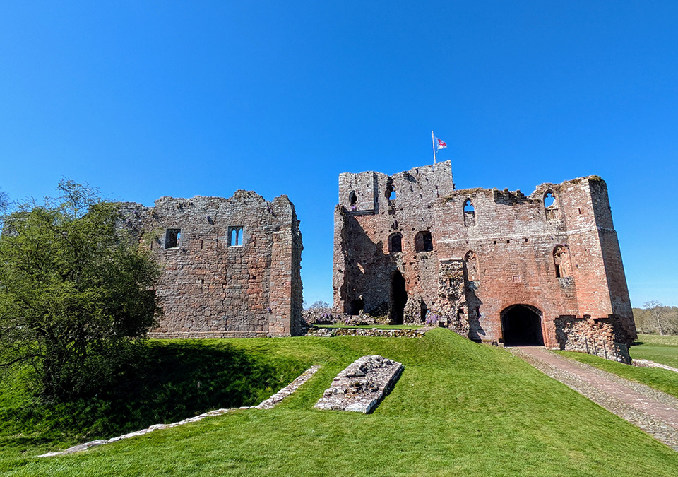 Cumbria Guide | A frontier fortress through the Ages: Brougham Castle’s ...